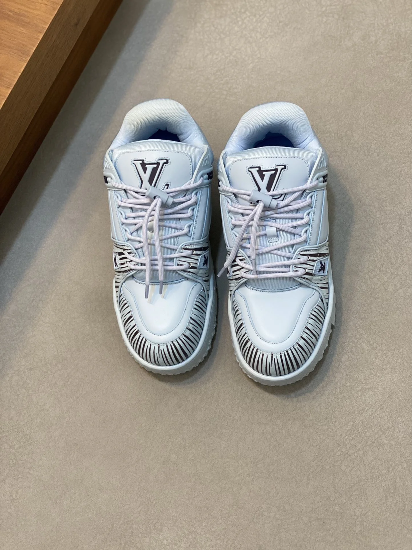 Louis Vuitton Trainer Sneaker
