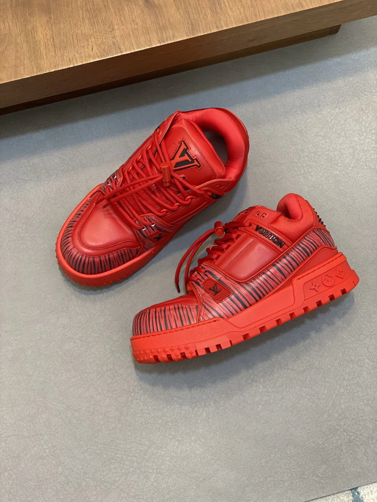 Inexpensive Louis Vuitton Trainer Sneaker