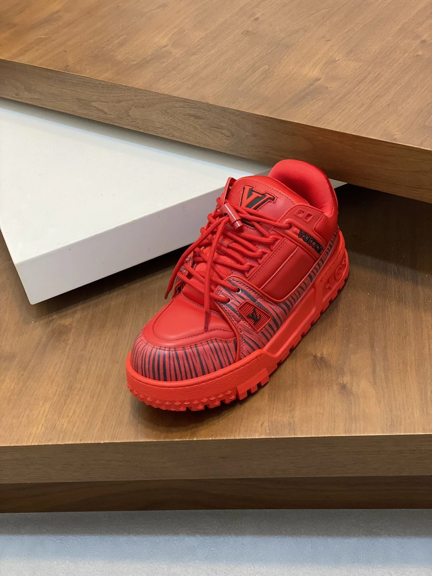 Inexpensive Louis Vuitton Trainer Sneaker