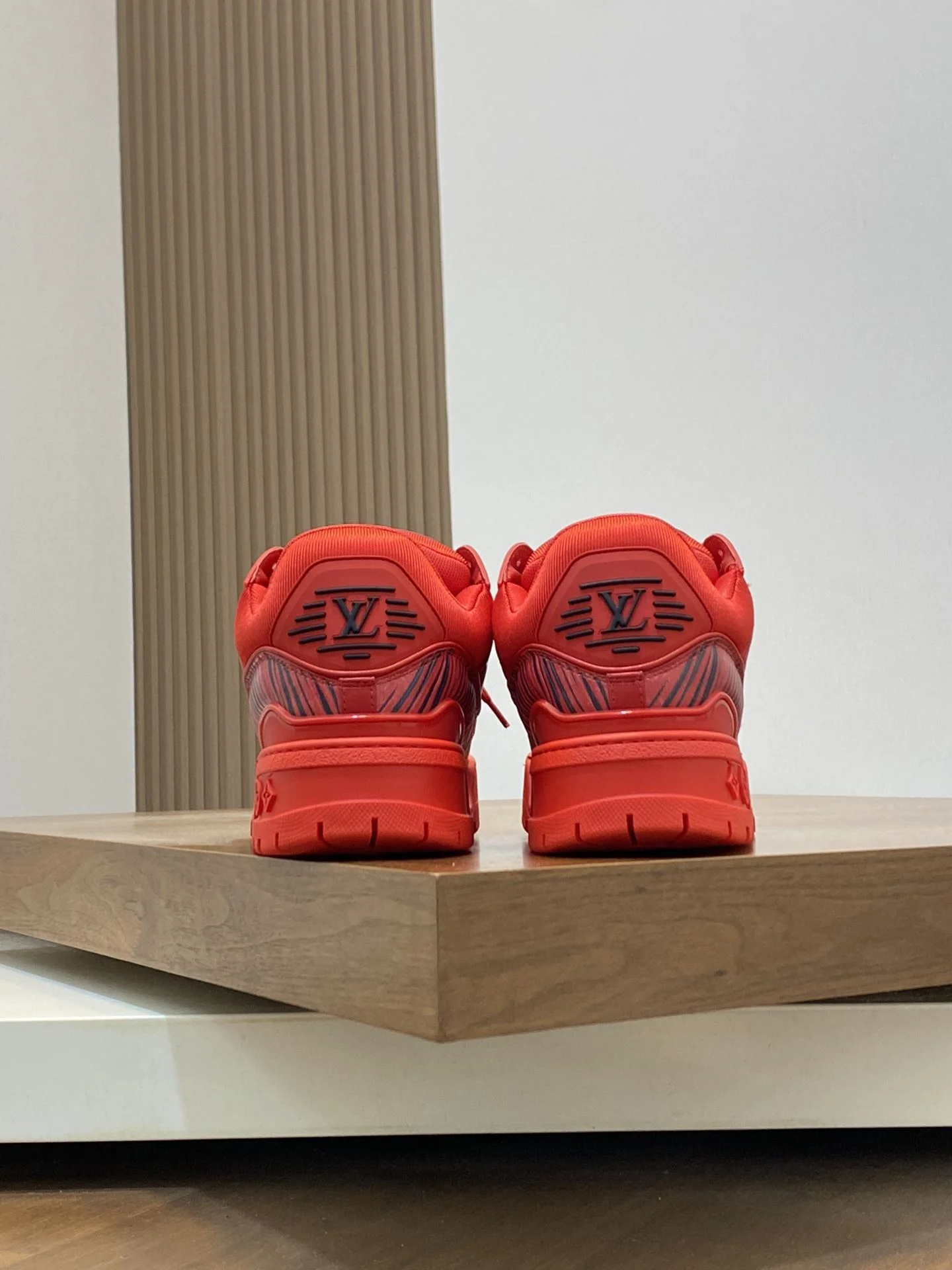 Inexpensive Louis Vuitton Trainer Sneaker