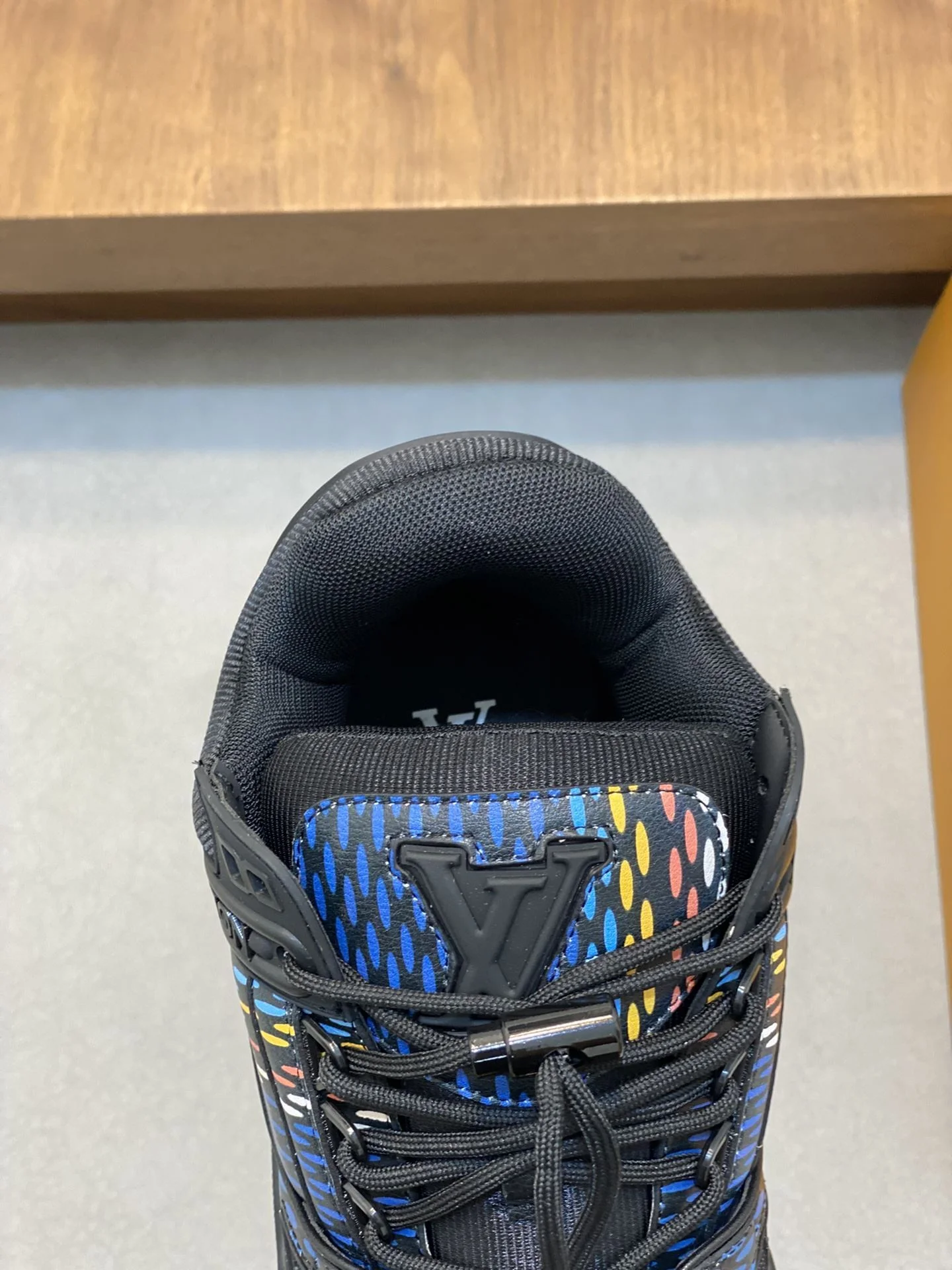 Factory-made Louis Vuitton Trainer Sneaker