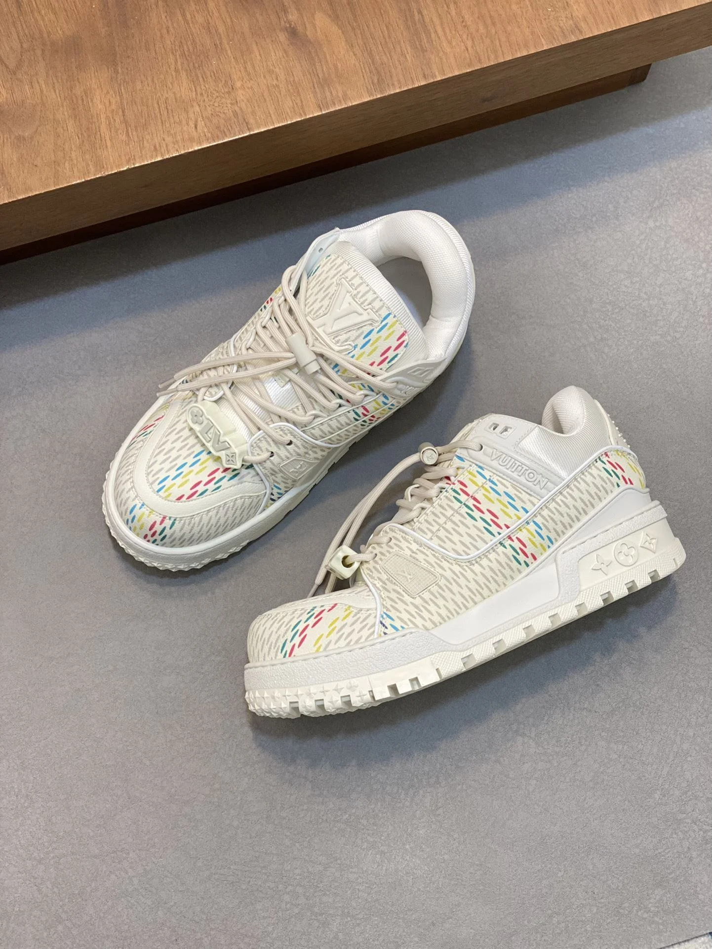 Low-cost Louis Vuitton Trainer Sneaker