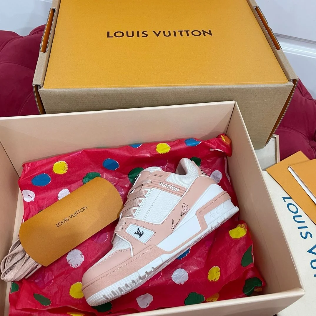 Perfect replica Louis Vuitton Trainer Sneaker