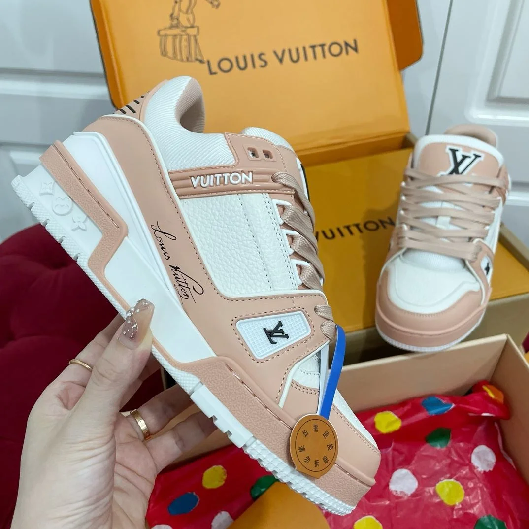 Perfect replica Louis Vuitton Trainer Sneaker