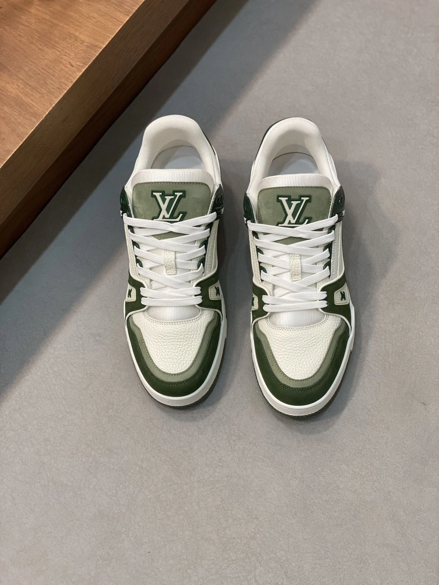 Louis Vuitton Trainer Sneaker