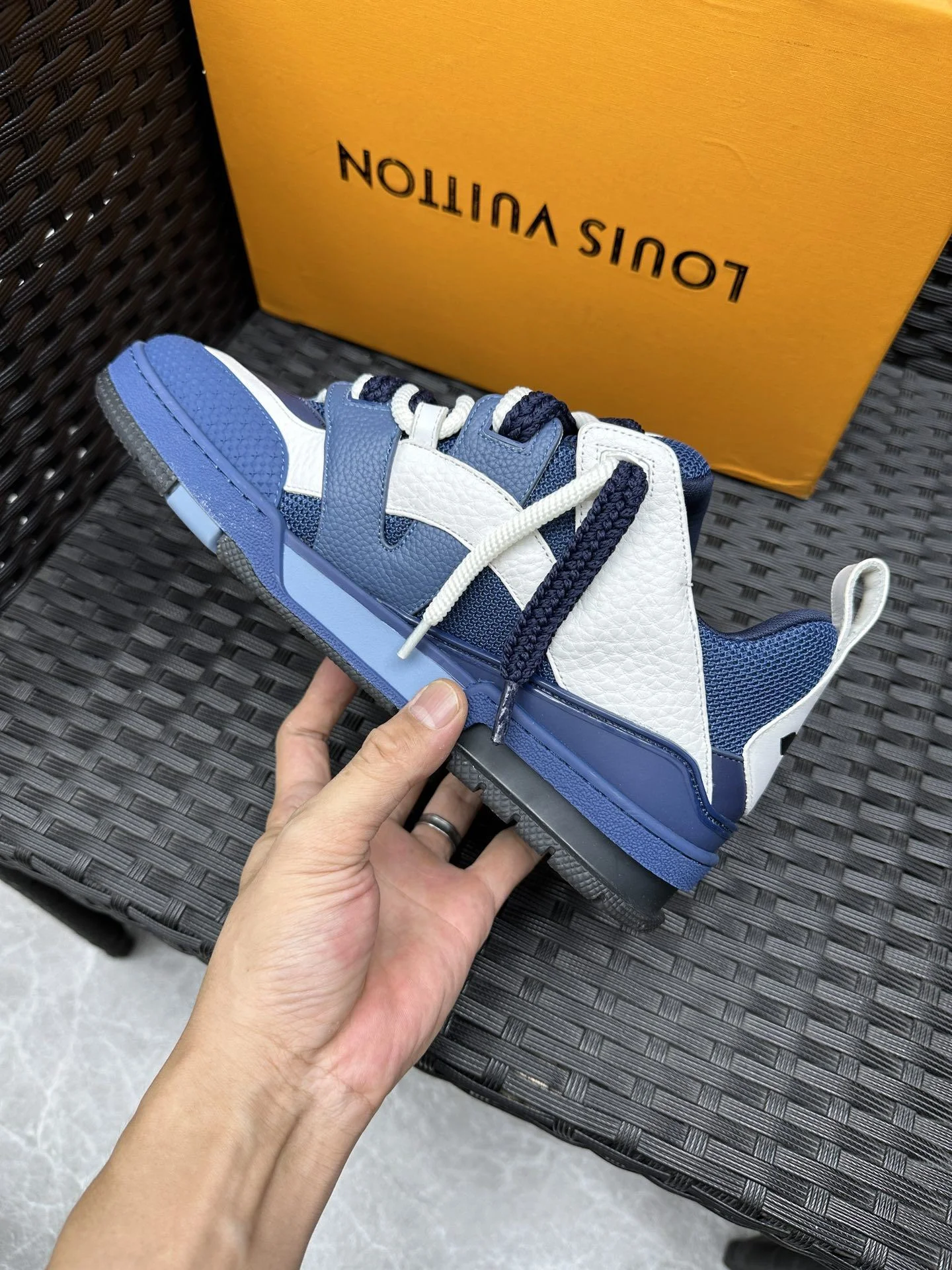 1:1 copy Louis Vuitton Trainer Sneaker