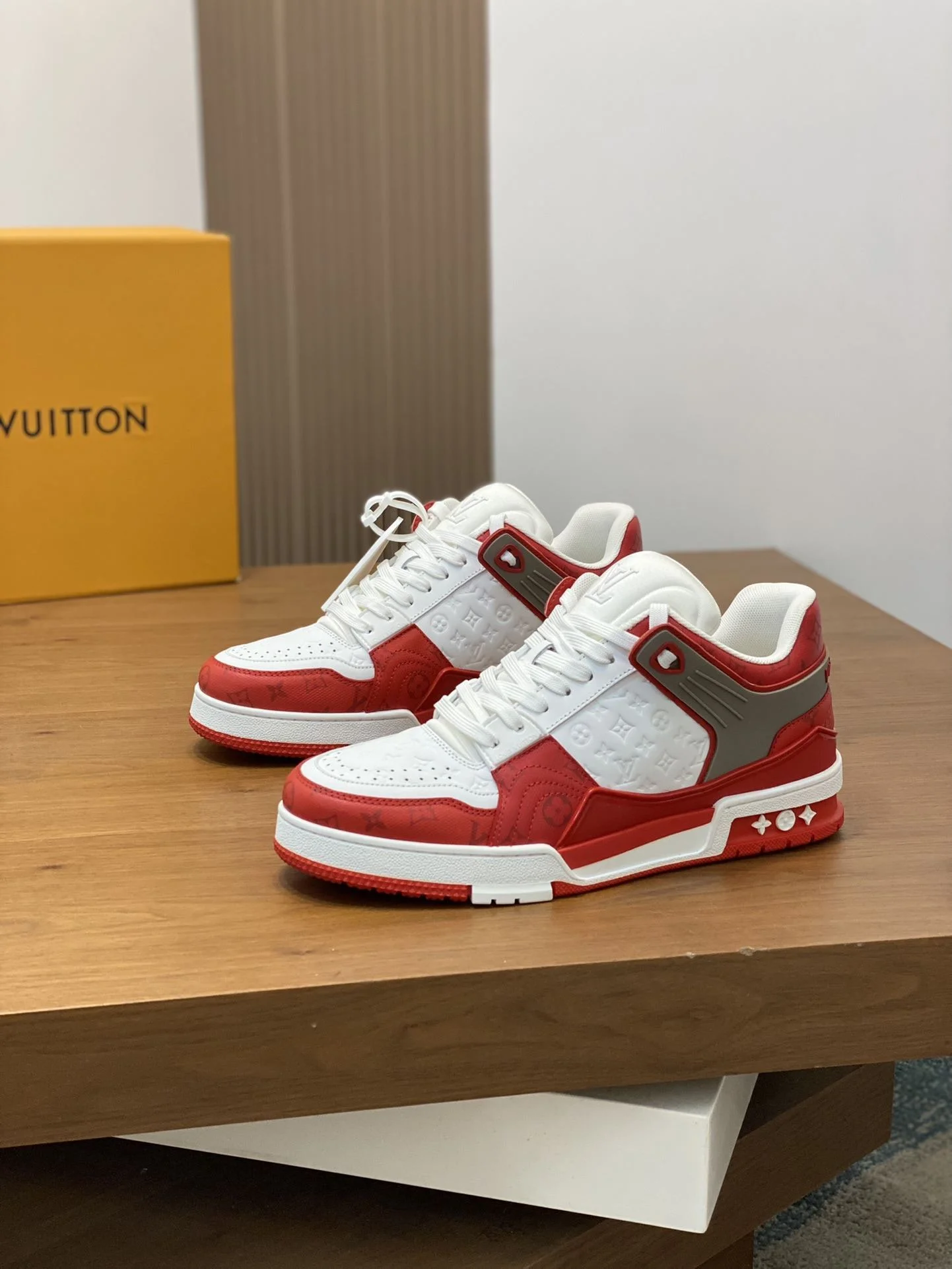 Reasonably priced Louis Vuitton Trainer Sneaker