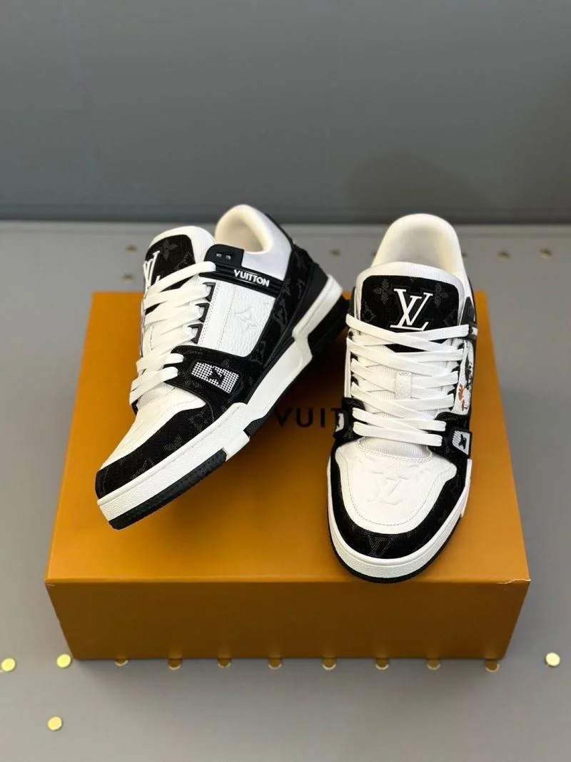 Official Louis Vuitton Trainer Sneaker