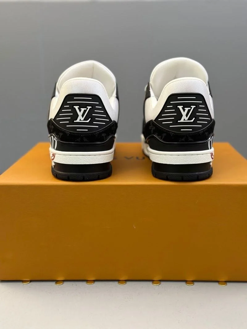 Official Louis Vuitton Trainer Sneaker