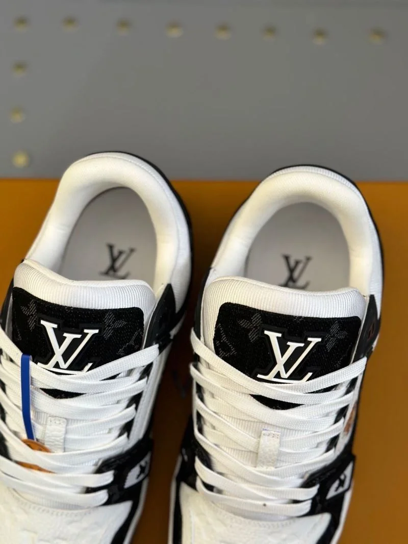 Factory-made Louis Vuitton Trainer Sneaker