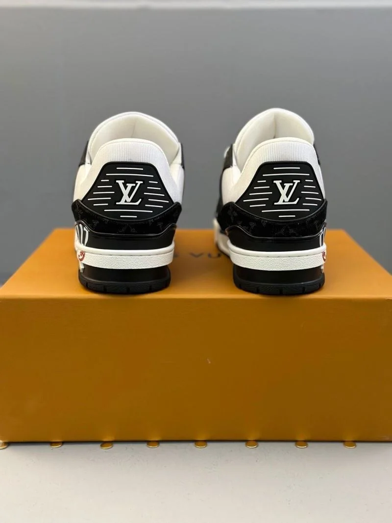 Factory-made Louis Vuitton Trainer Sneaker