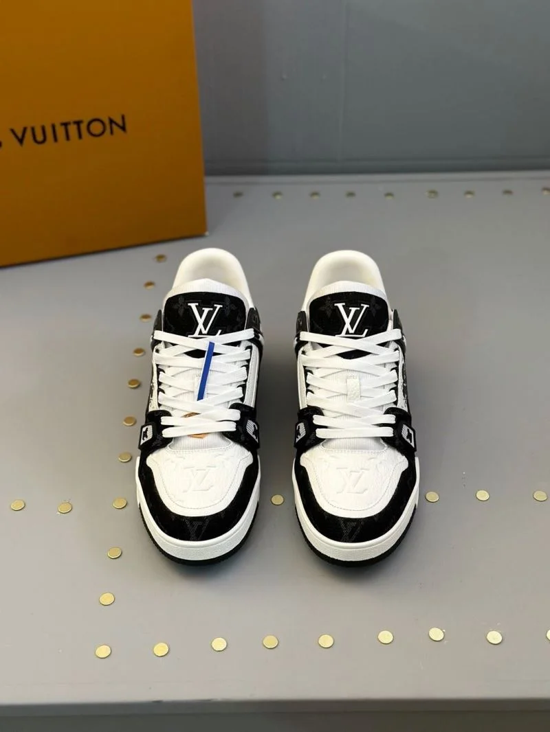 Louis Vuitton Trainer Sneaker