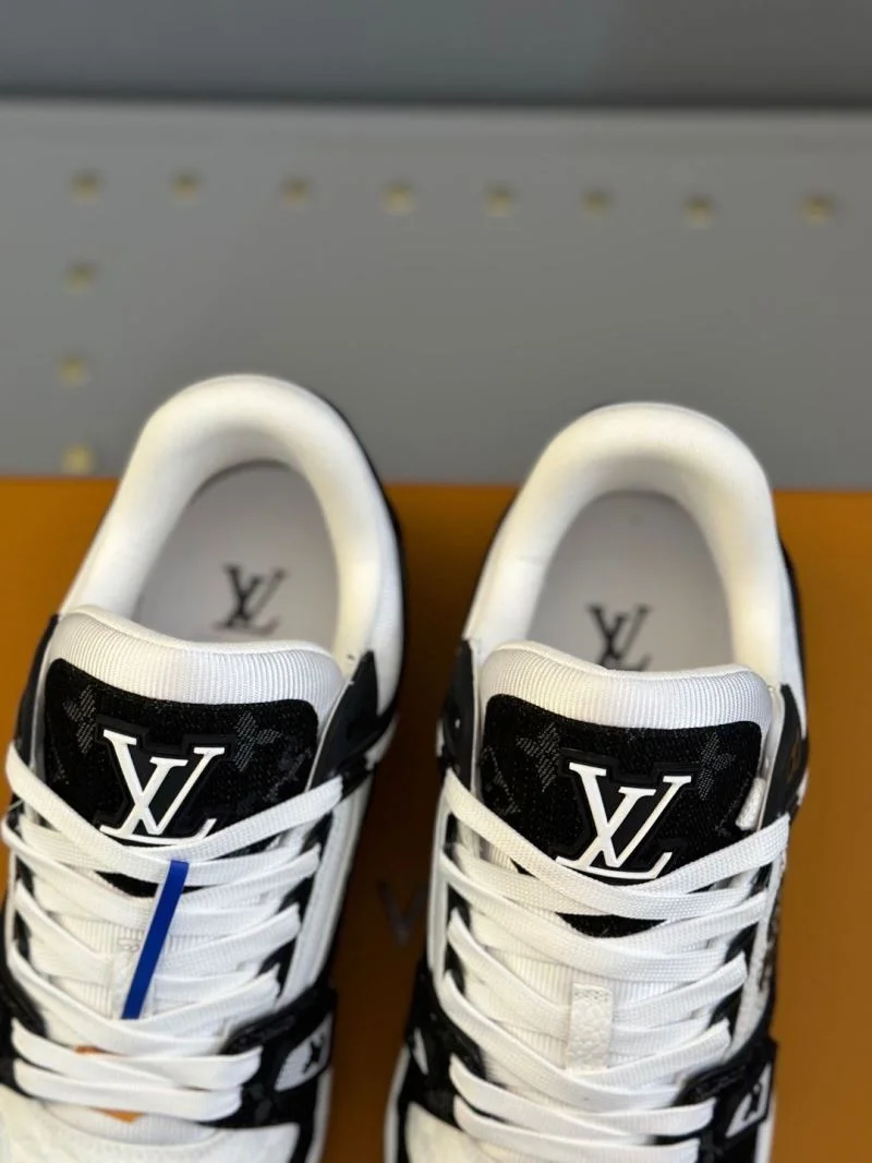 Genuine Louis Vuitton Trainer Sneaker