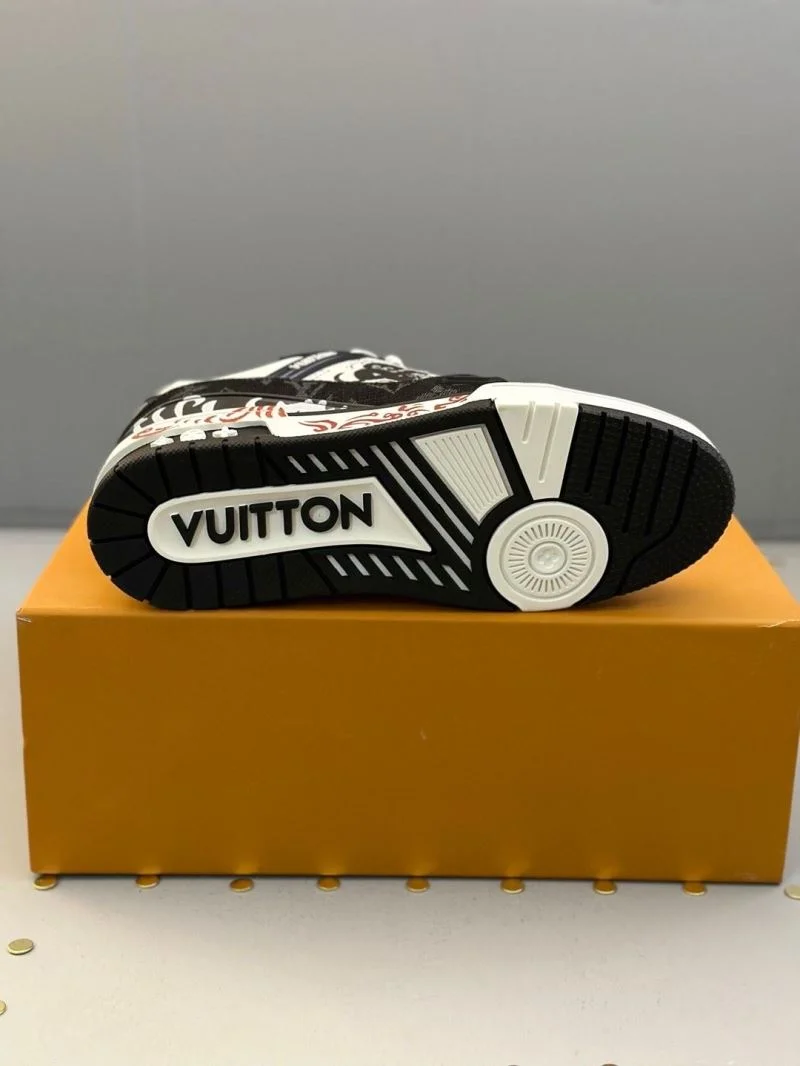 Genuine Louis Vuitton Trainer Sneaker
