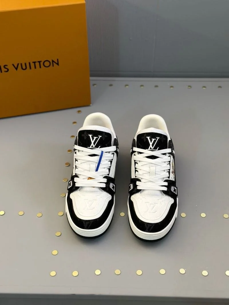 Louis Vuitton Trainer Sneaker