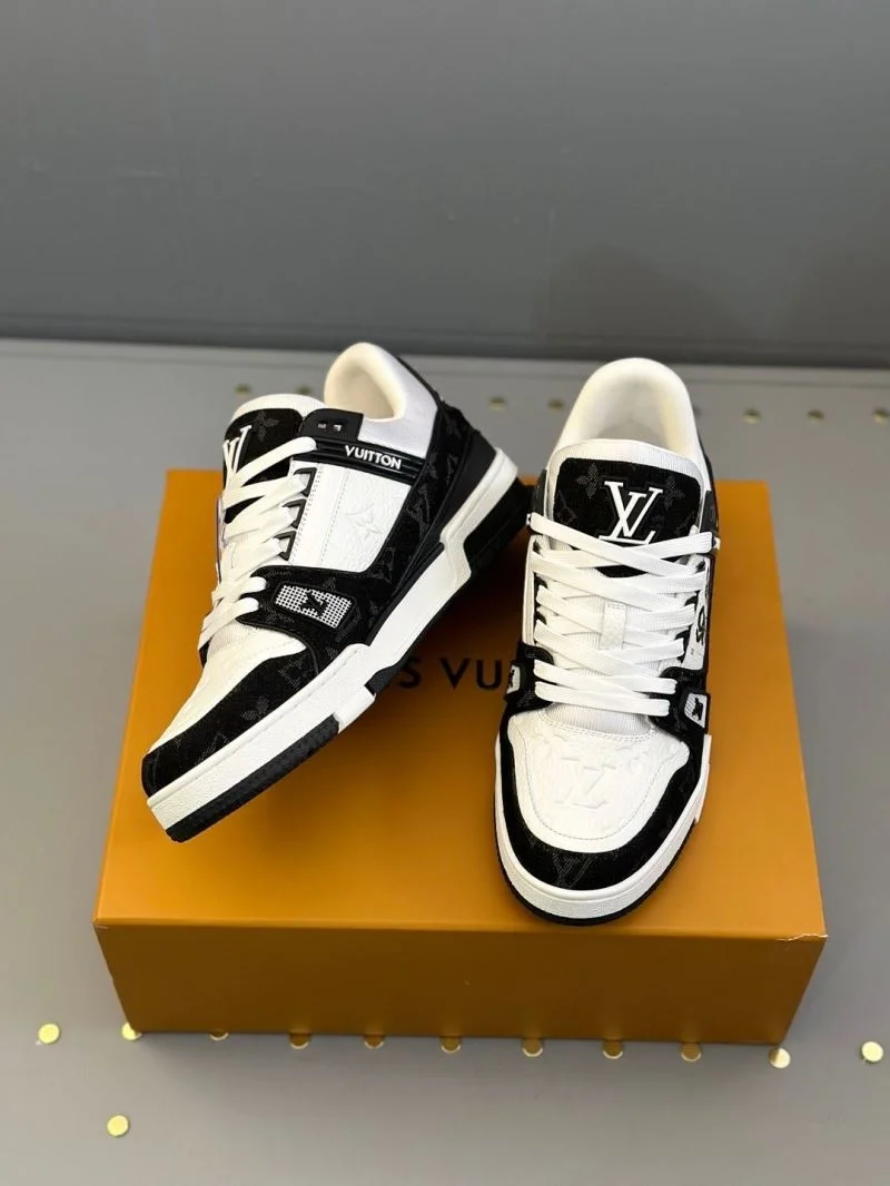 Original Louis Vuitton Trainer Sneaker