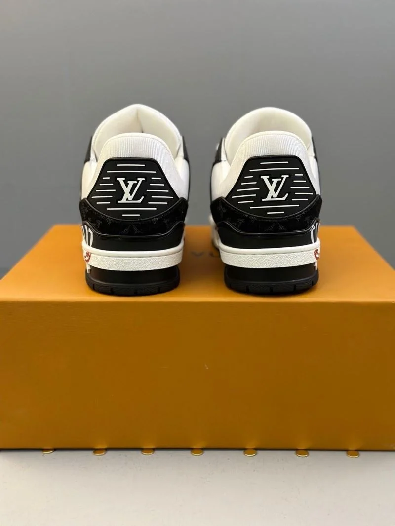 Original Louis Vuitton Trainer Sneaker