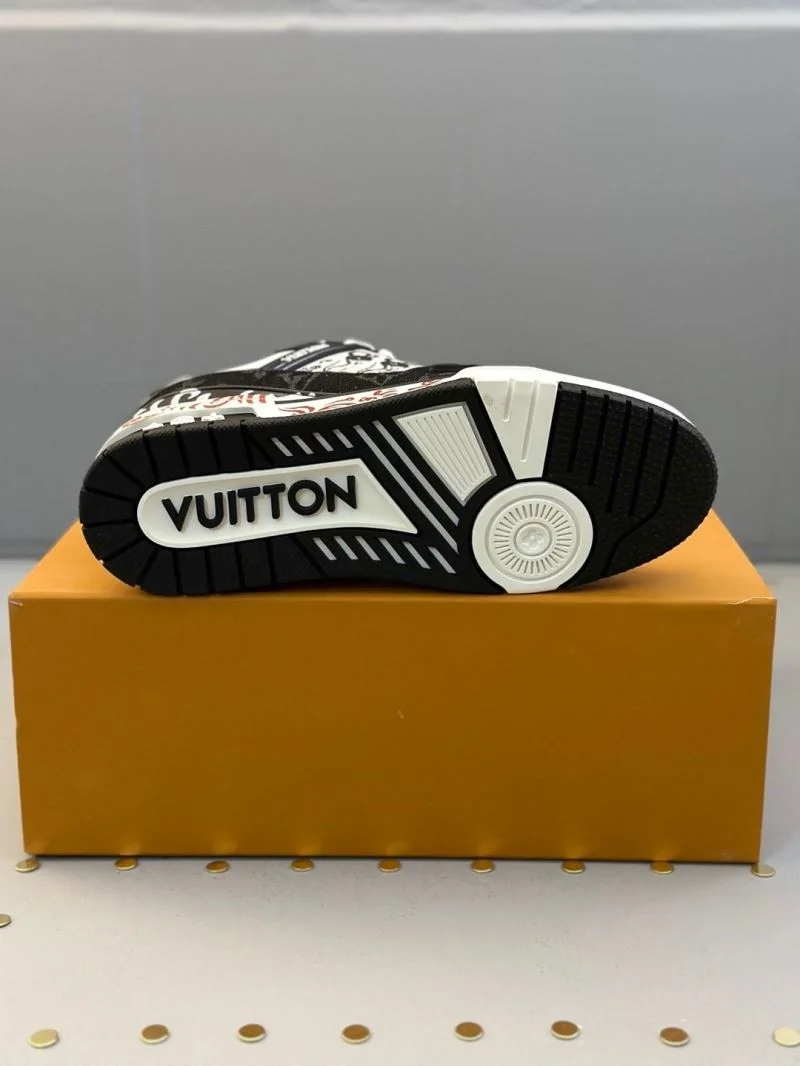 Original Louis Vuitton Trainer Sneaker