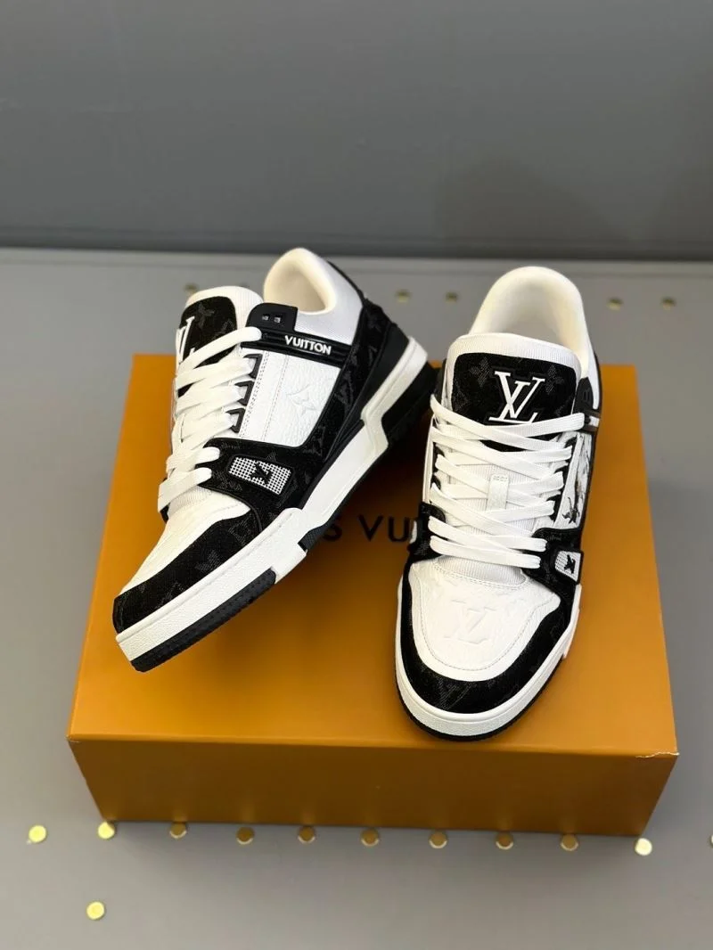 Reasonably priced Louis Vuitton Trainer Sneaker