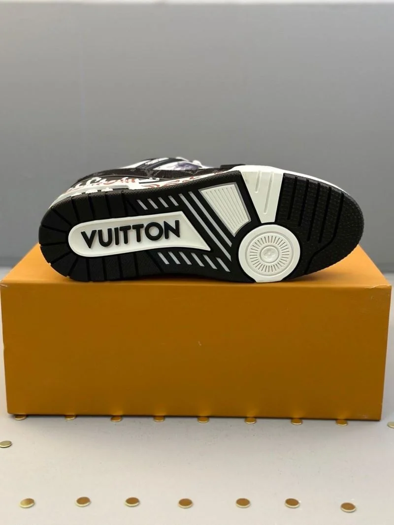 Top match Louis Vuitton Trainer Sneaker