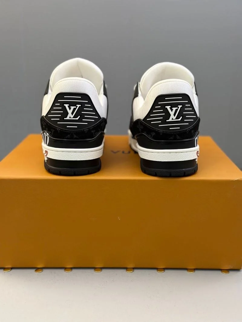 Authentic Louis Vuitton Trainer Sneaker