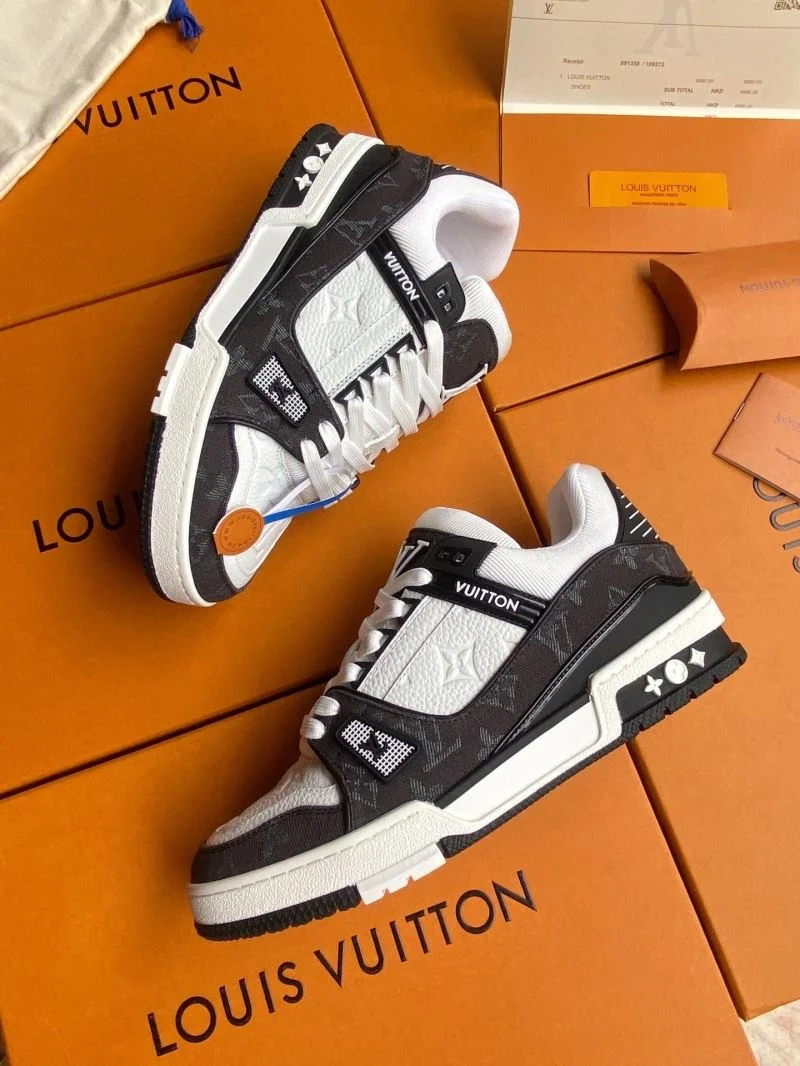 Bargain Louis Vuitton Trainer Sneaker