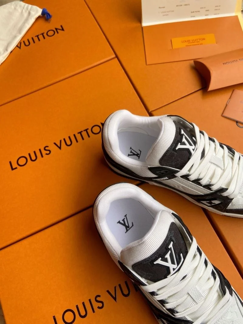 Bargain Louis Vuitton Trainer Sneaker
