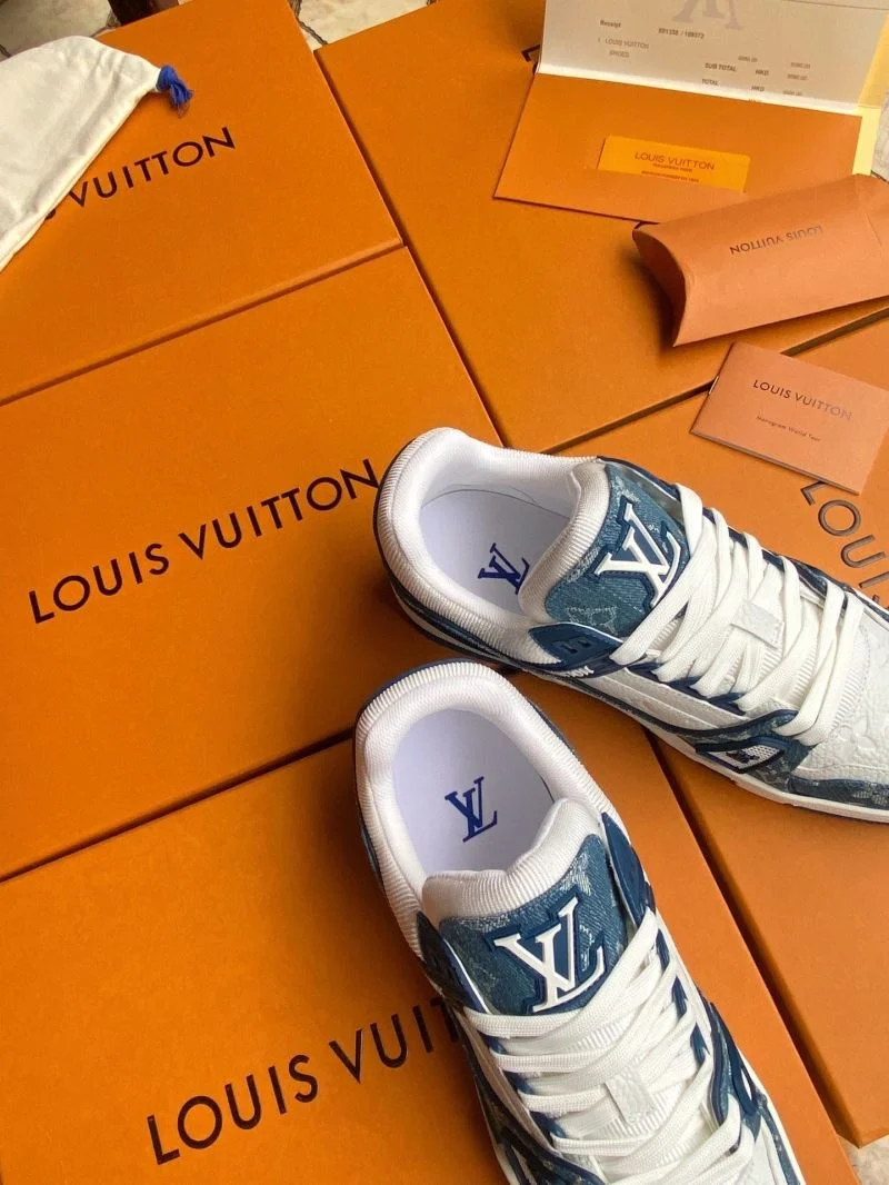 OEM Louis Vuitton Trainer Sneaker
