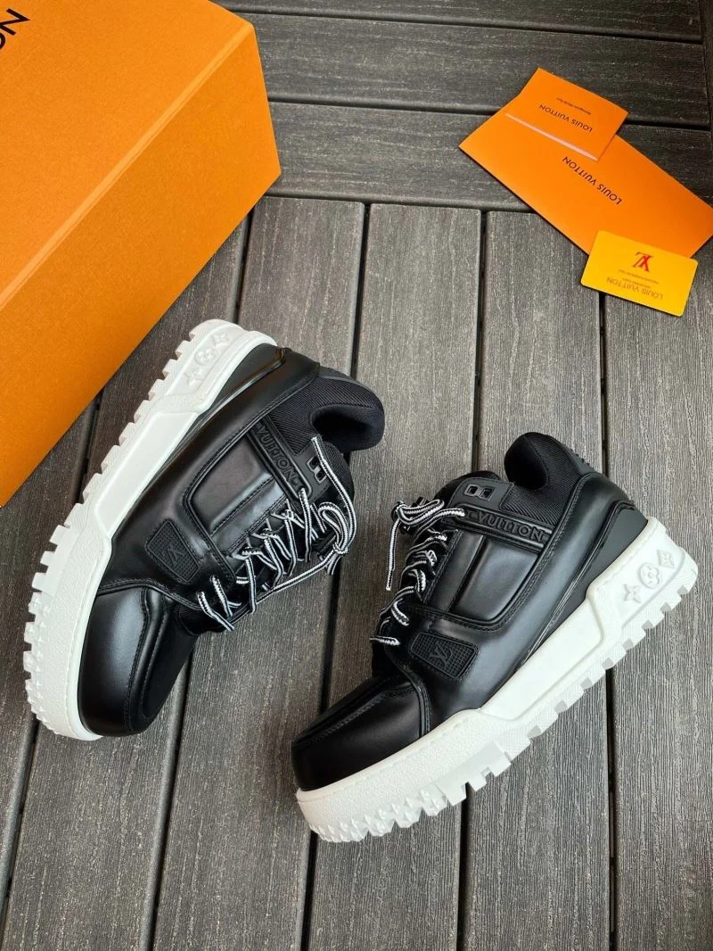 Reasonably priced Louis Vuitton Trainer Sneaker