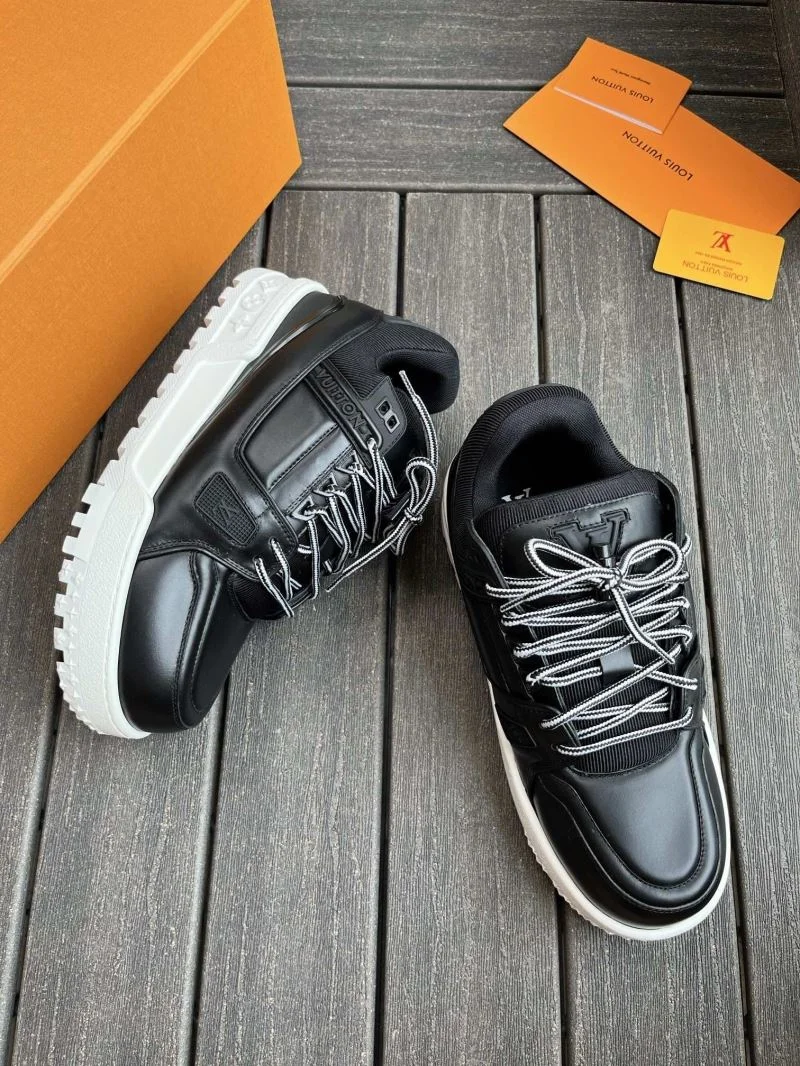 Reasonably priced Louis Vuitton Trainer Sneaker