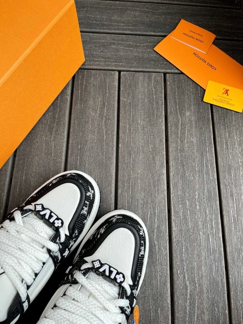 Bargain Louis Vuitton Trainer Sneaker