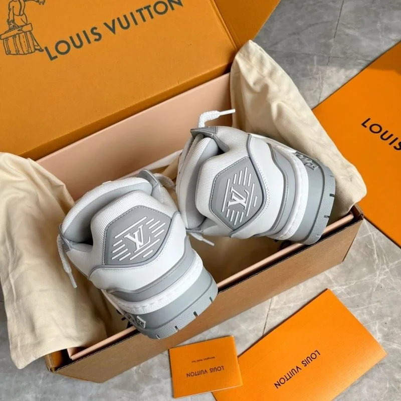 Reasonably priced Louis Vuitton Trainer Sneaker