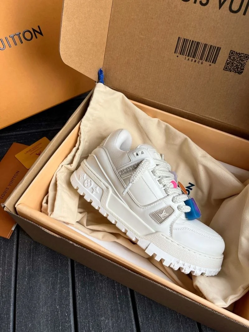 Top match Louis Vuitton Trainer Sneaker