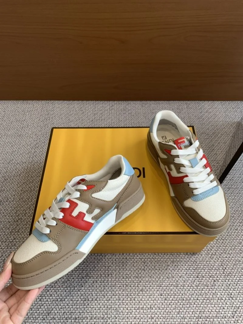 Accurate model Louis Vuitton Trainer Sneaker
