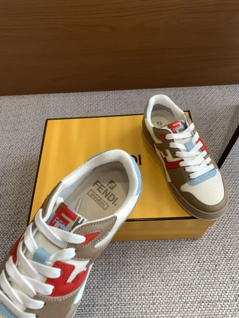 Accurate model Louis Vuitton Trainer Sneaker