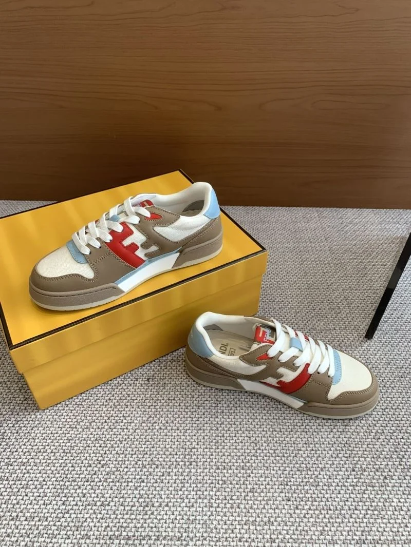 Accurate model Louis Vuitton Trainer Sneaker