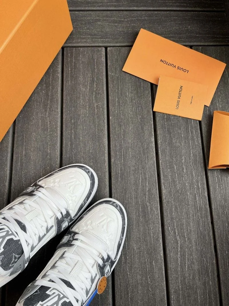 Brand-authenticated Louis Vuitton Trainer Sneaker
