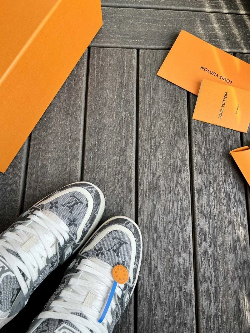 High accuracy Louis Vuitton Trainer Sneaker