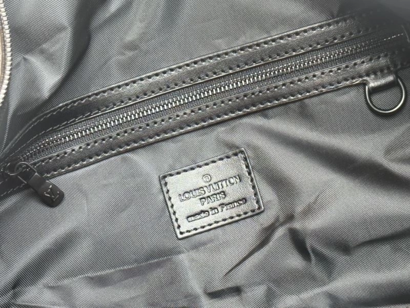 Brand-authenticated Louis Vuitton Travel Bags