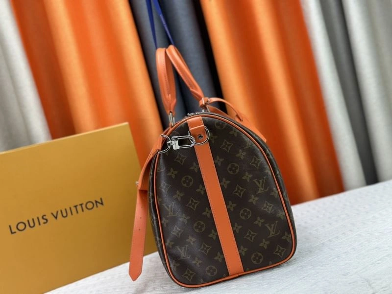 Bargain Louis Vuitton Travel Bags