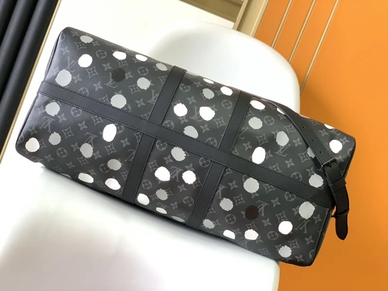 Exact replica Louis Vuitton Travel Bags