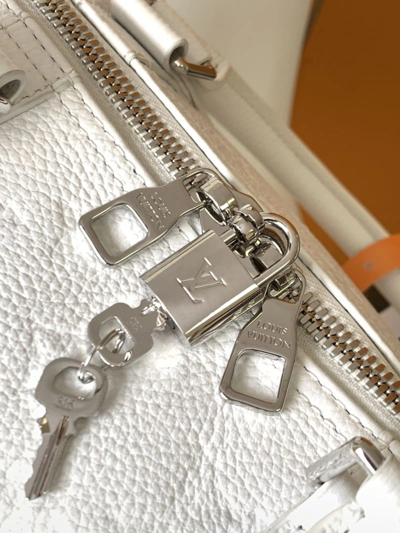 Exact replica Louis Vuitton Travel Bags