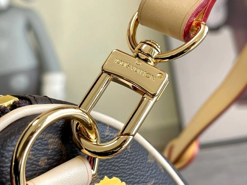 Brand-authenticated Louis Vuitton Travel Bags