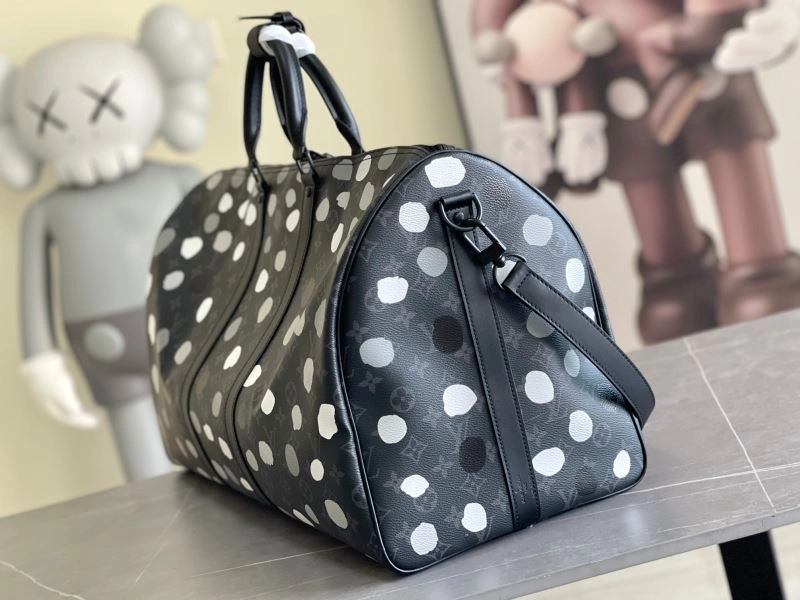 1:1 copy Louis Vuitton Travel Bags