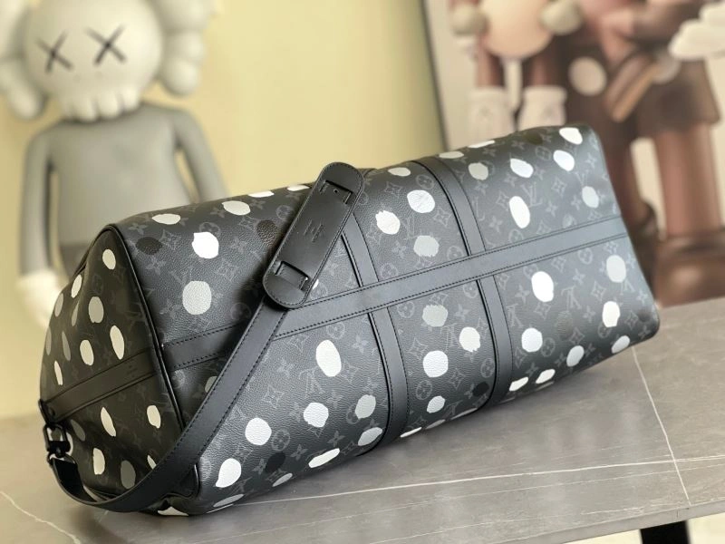 1:1 copy Louis Vuitton Travel Bags
