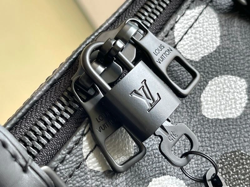 1:1 copy Louis Vuitton Travel Bags