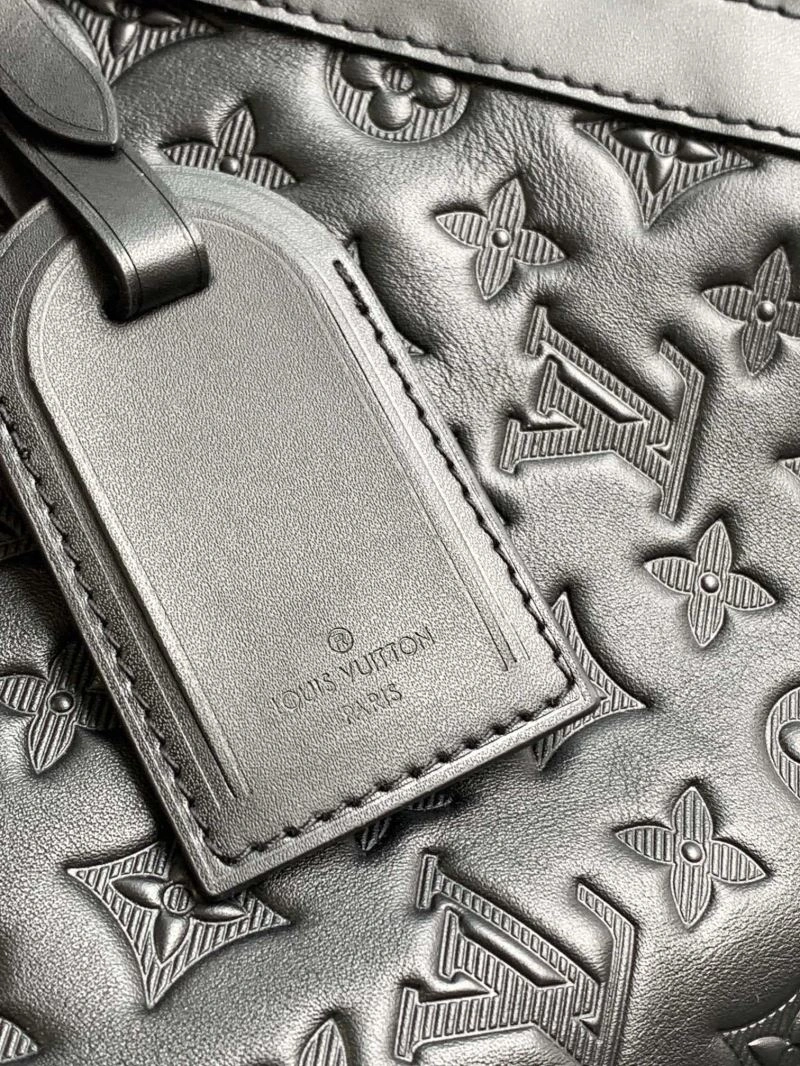 Official Louis Vuitton Travel Bags