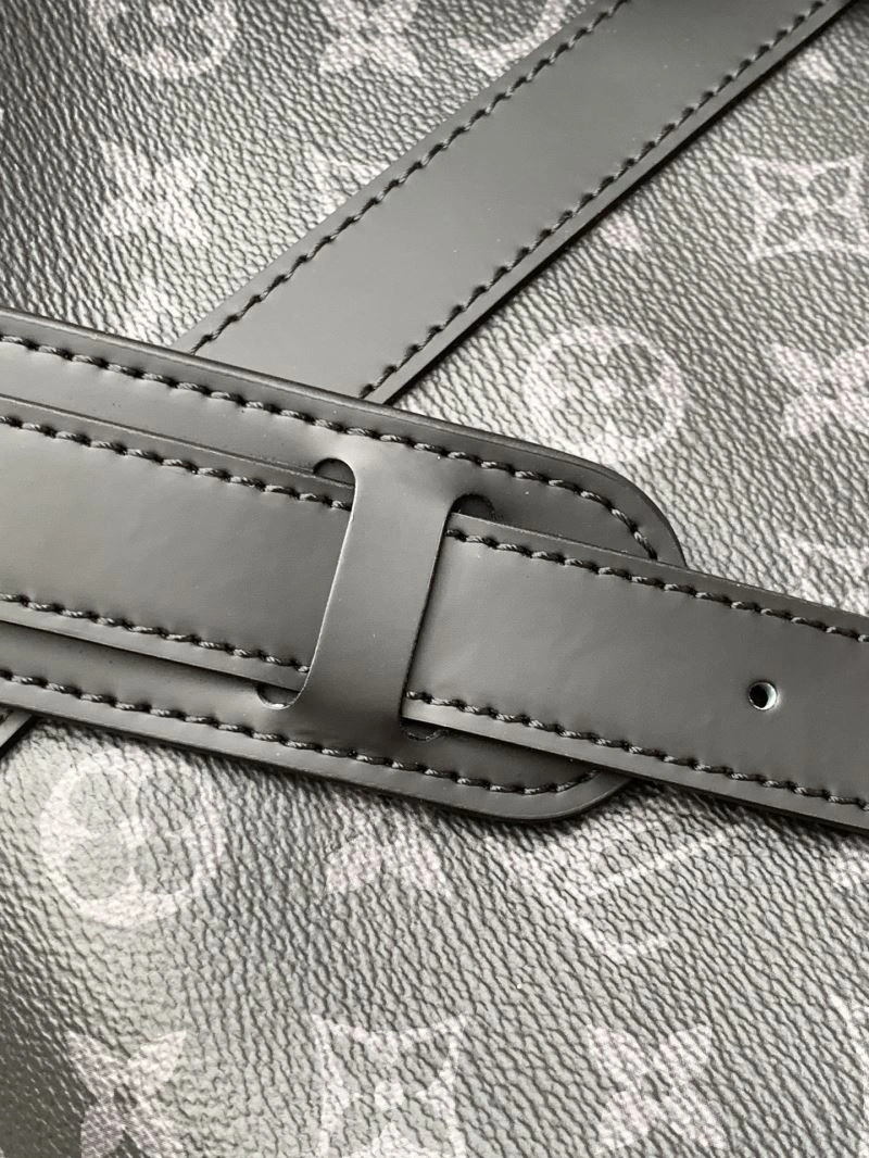 Top mirror Louis Vuitton Travel Bags