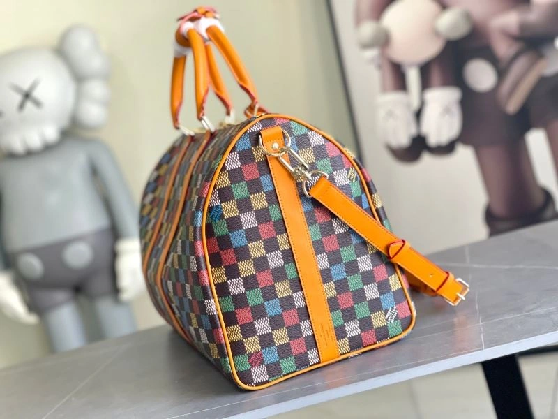 Bargain Louis Vuitton Travel Bags