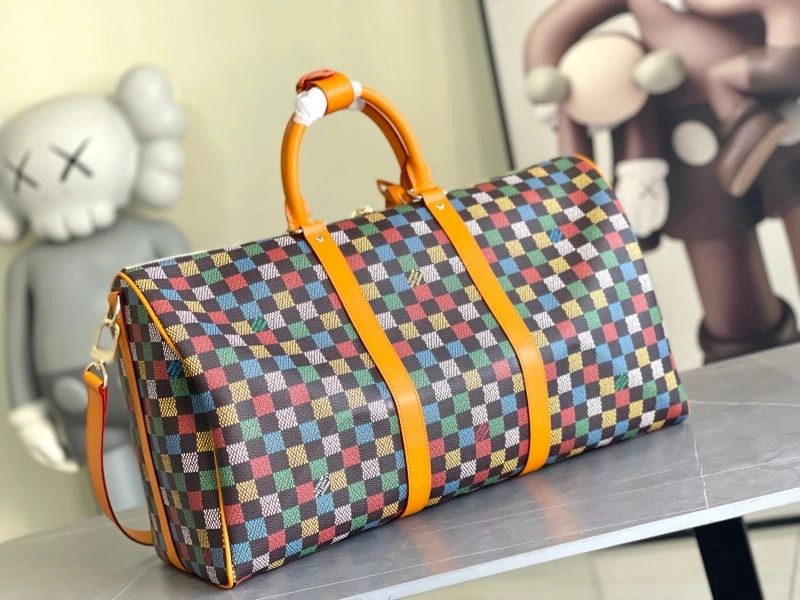 Bargain Louis Vuitton Travel Bags